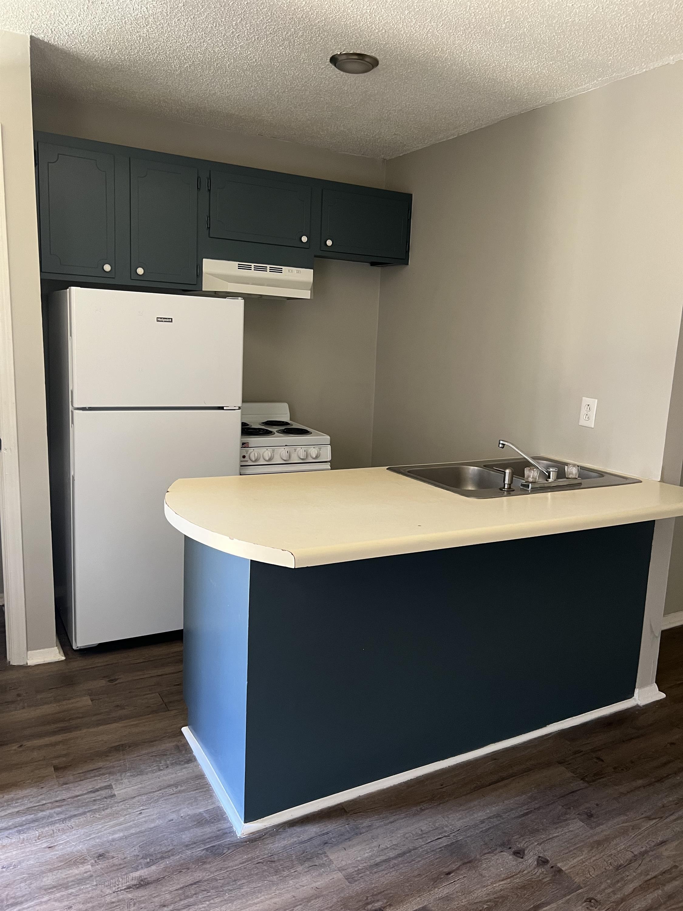 Home [centerpoint.managebuilding.com]